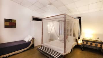 Quarto Triplo Deluxe | Wi-fi grátis, roupa de cama fornecida