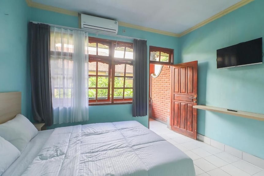 Oak Legian Beachwalk - Near Kuta Legian Beach - Bali