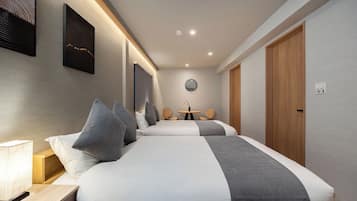 Casa superluxo, sacada | Roupas de cama premium, cortinas blackout, ferros/tábuas de passar roupa