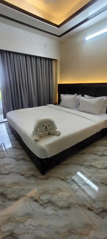 The Vacation Inn Hotel & Resort - Mizoram