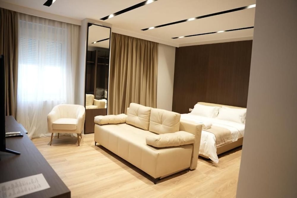 Hotel Aquila D - Durrës