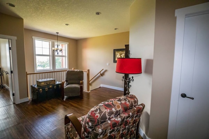 The Winding Road Homestead - 3 Bdrm Each Has Full Ensuite; Quiet,country Retreat - Stony Plain