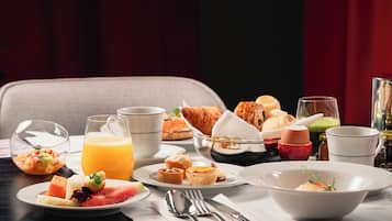 Pequeno-almoço tipo buffet diário incluído