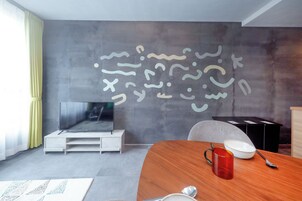 Apartamento, para não fumantes (A(3p)) | Área de estar | TV de tela plana