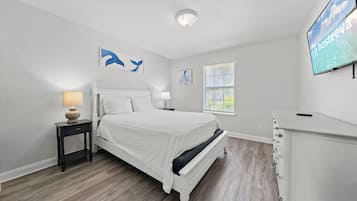 Casa Signature, 3 quartos, não fumadores, pátio | Com decoração personalizada, com mobília individualizada, secretária