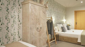 Quarto triplo | Wi-Fi de cortesia, acesso para cadeiras de rodas