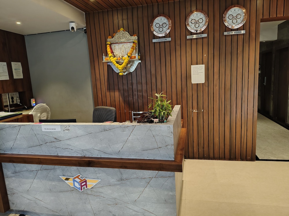 Hotel Candor Amigo - Thane