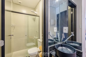 Apartamento Básico | Casa de banho