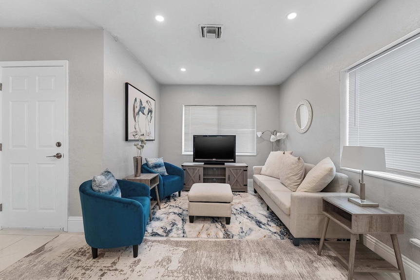 Modern 4br Villa Near Hollywood Beach & Ftl - Miramar, FL