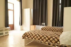 Ferro/tábua de engomar, Wi-fi grátis, acesso para cadeira de rodas 