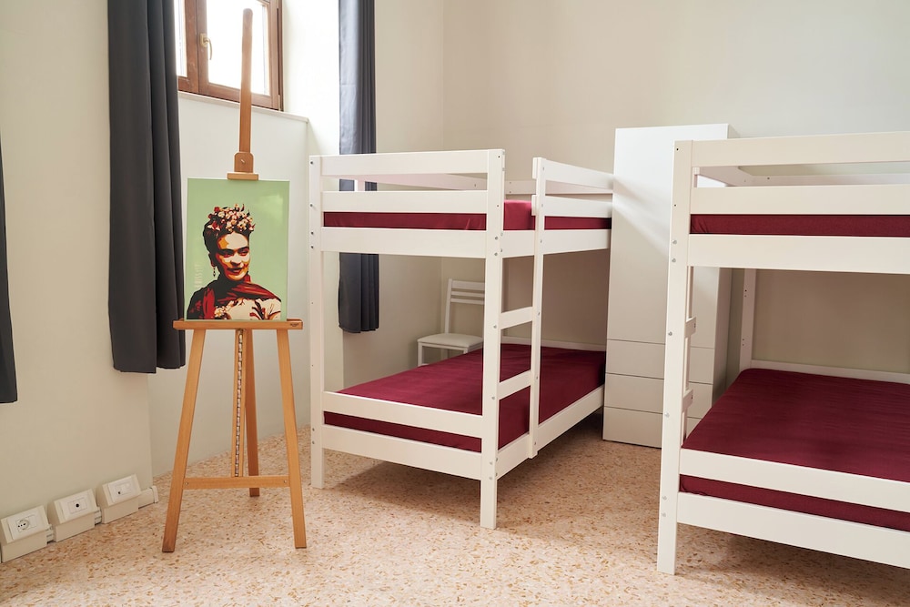 Hub Portanova - Trani