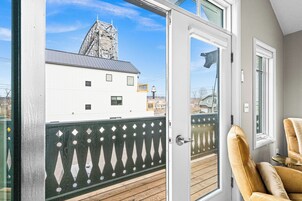 Apartamento Premium, 1 cama king-size e sofá-cama, varanda | Varanda