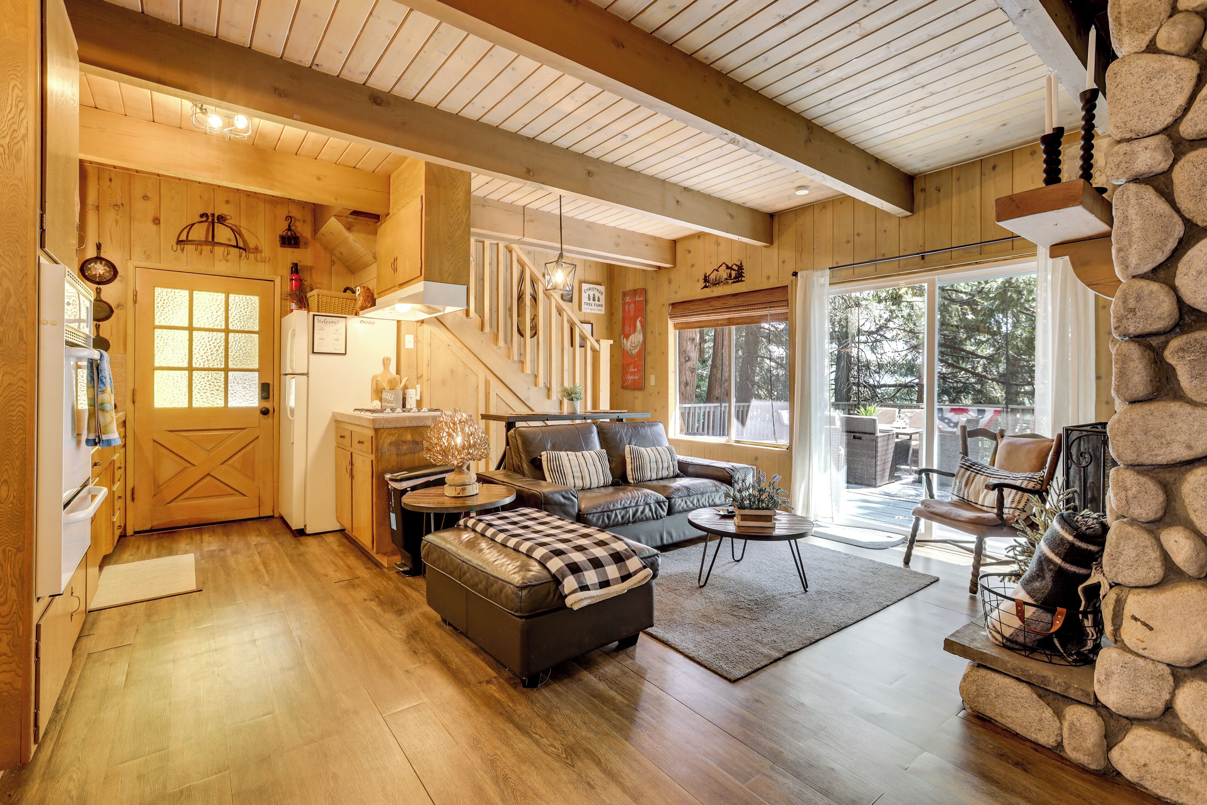 2 Mi To Lake Arrowhead: Pet-friendly Cabin - San Bernardino, CA