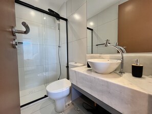 Apartamento Básico | Casa de banho