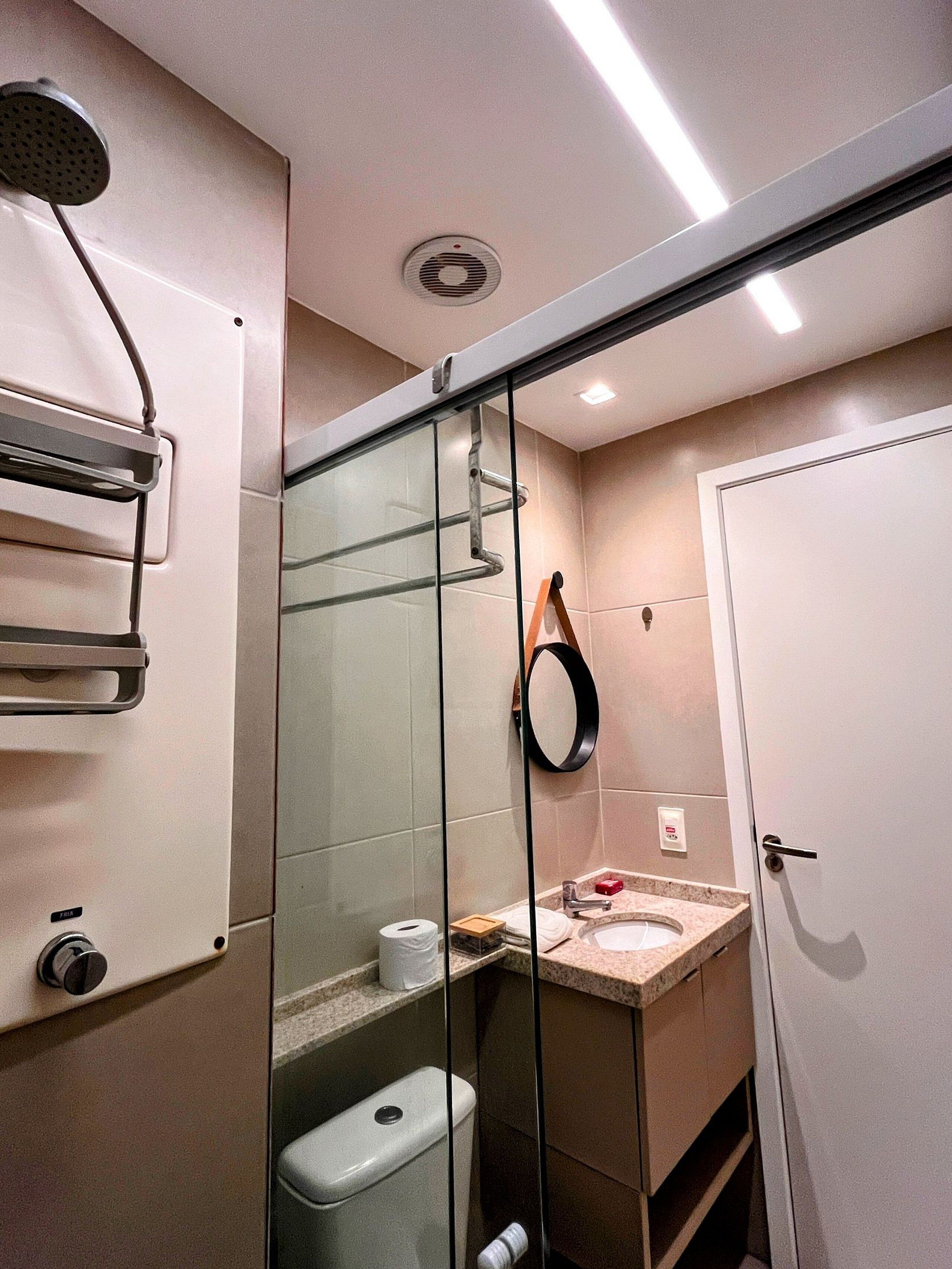Apartamento com design assinado | Banheiro