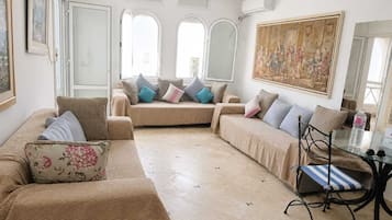 Condo família, sacada, vista para a piscina | Quartos à prova de som