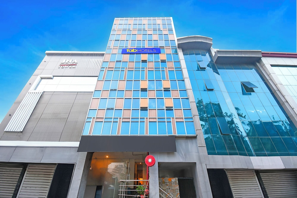 Fabhotel Insight Inn - Lucknow