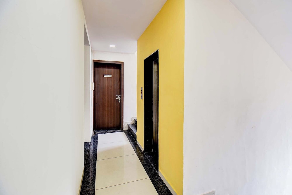 Fabhotel Samudra Executive - Nr Solapur Highway - Pune