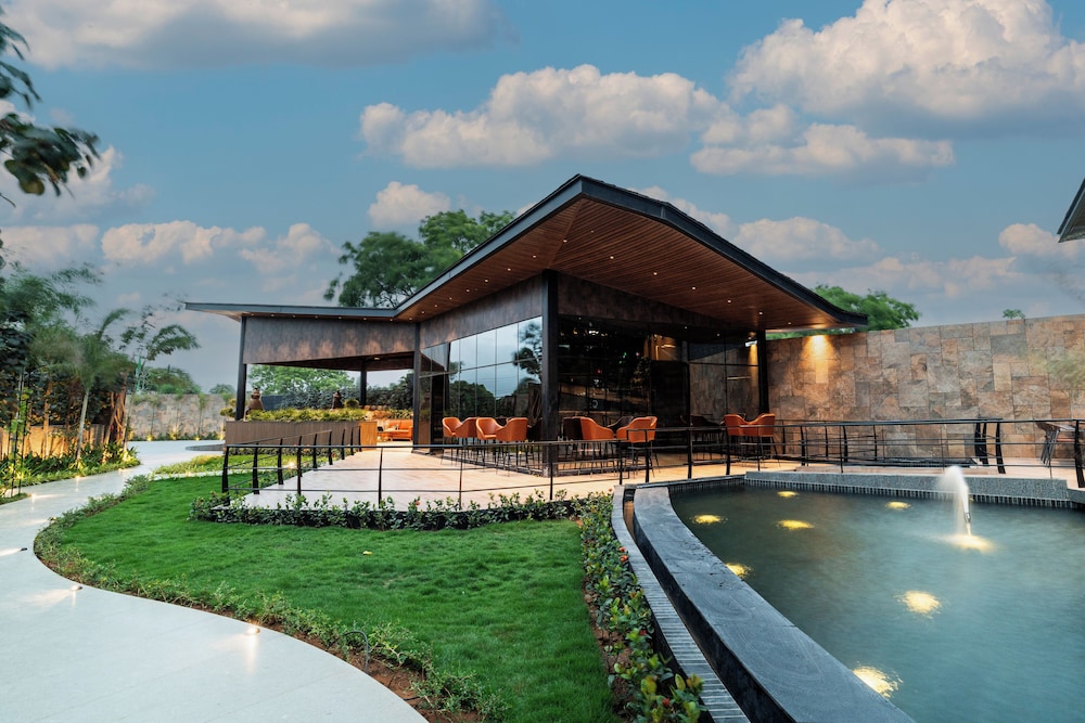 Forrest - Mahabalipuram