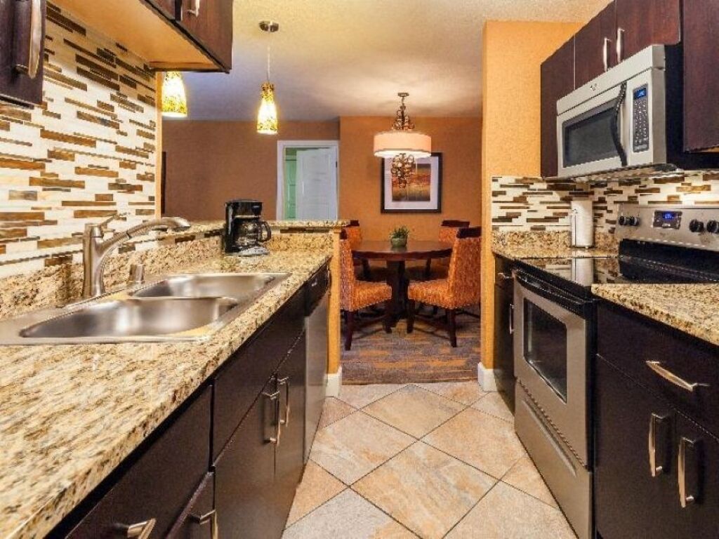 Desert Club Villa With Heated Pools, Arcade Games & On-site Dining - Las Vegas, NV