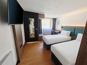 Quarto Executivo, 1 quarto | Ferro/tábua de engomar, Wi-fi grátis