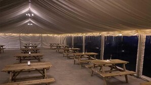 Espaço exterior para banquetes