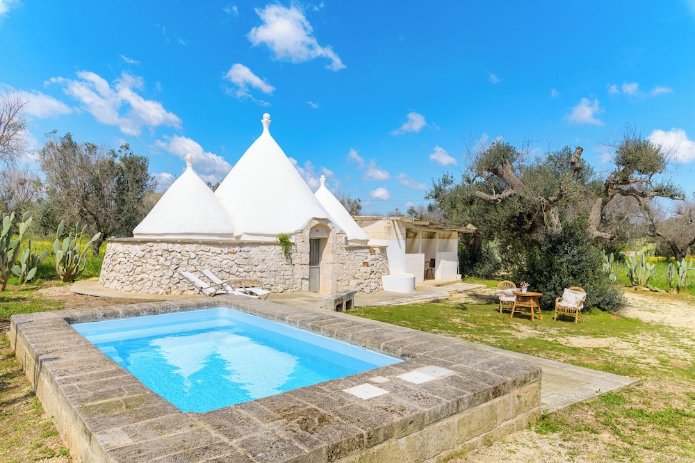Trullo Puspo By Wonderful Italy - Carovigno