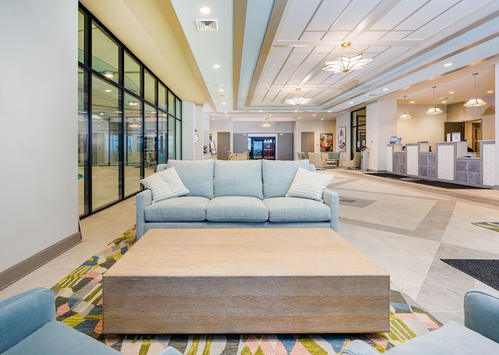 Penthouse condo! Brand New Complex! Panoramic Park, Pier, and Gulf ...