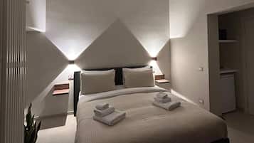 Quarto Clássico com Cama de Casal | Cofre no quarto, secretária adequada para computadores portáteis