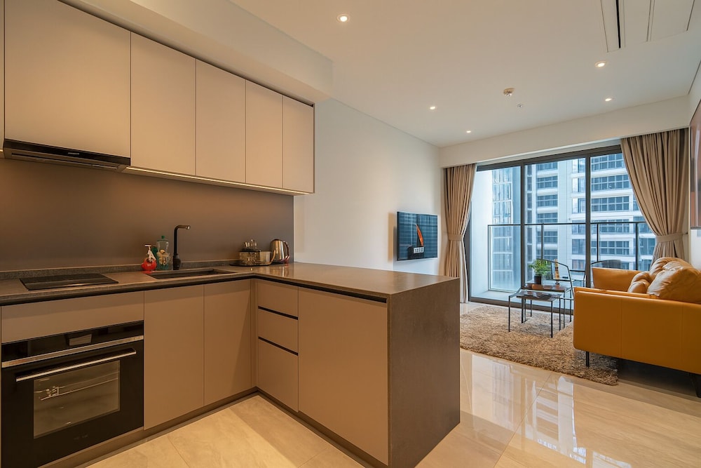 Luxury Metropole Riverside Apartment - Ho Chi Minh