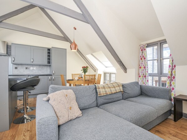 Beach Retreat - Looe