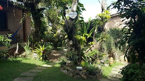 Quarto Triplo Superior | Vista para o jardim