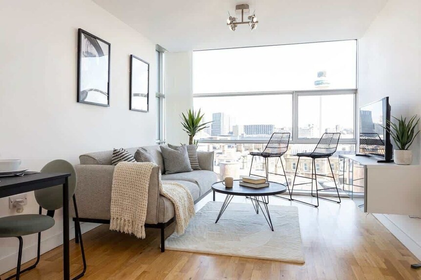 Stunning Skyline 1br Liverpool Apartment W Parking - Liverpool