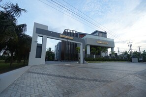 Fachada da propriedade