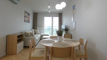 Apartamento, sacada | Área de estar