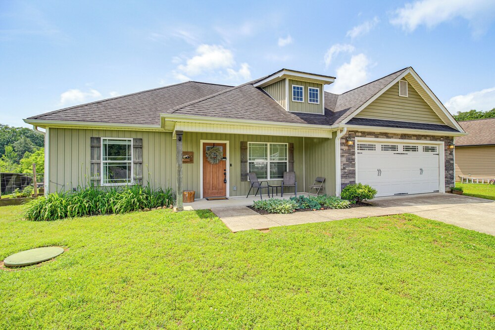 13 Mi To Chattanooga: Family Home W/ Backyard! - Georgia, GA