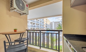 Apartamento Básico | Refeições ao ar livre
