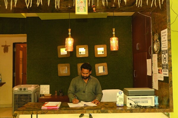 Hotel Ryaan Inn - Raipur