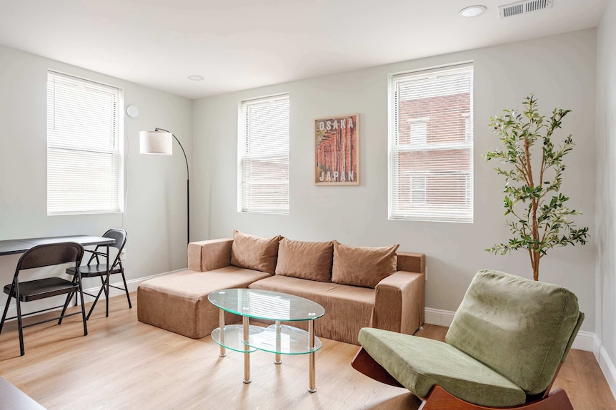 Minimalist S Center City | Globenest - University City - Philadelphia