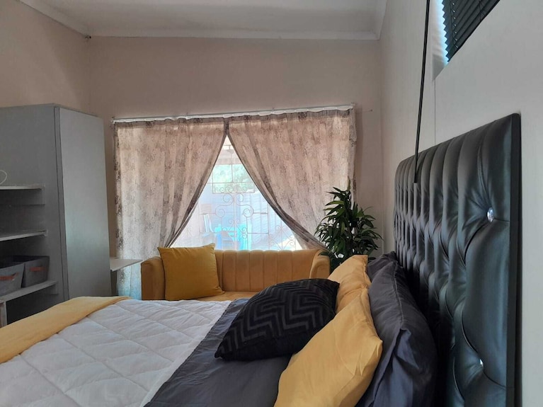 A Humble Abode That Is Cozy In Centurion - Pretoria