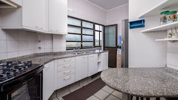 Apartamento Básico | Cozinha privada