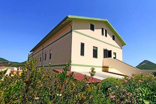Ostello Brebei Niedda - Sardinia