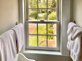 Quarto casal luxo | Banheiro | Chuveiro/banheira combinados, chuveiro com efeito de chuva