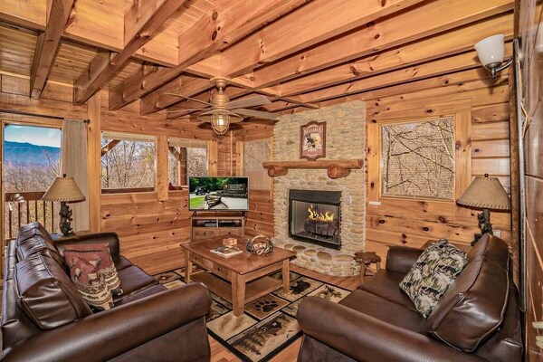 A Mountain Dream - Sevierville, TN