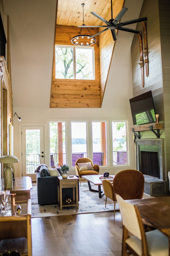 "Bobcat" Cabin Is A Newly Built, Elevated Rustic Home On Lake D'arbonne! - Louisiana