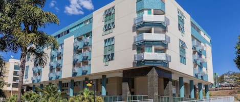 Apartamento básico | Fachada