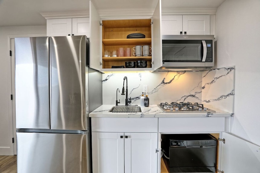 Modern Luxe Guest House | Stunning Views + Parking - Reno, NV