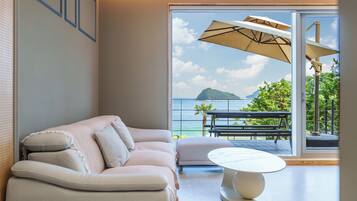 Quarto Básico, 2 quartos (Orda 1 (Ocean View / Pool Villa)) | 2 quartos, Wi-fi grátis