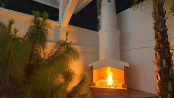 Área para churrascos e piqueniques