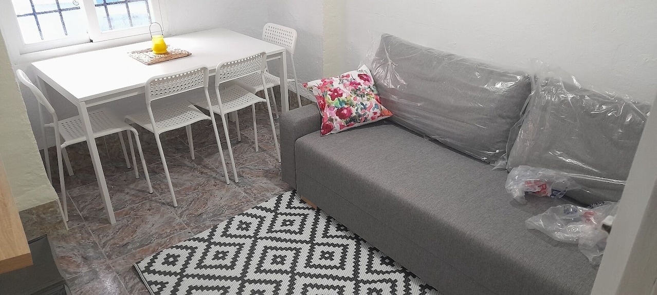 Lovely Summer Townhouse With Roof Terrace And Great Views. Dog Friendly. - Lucena